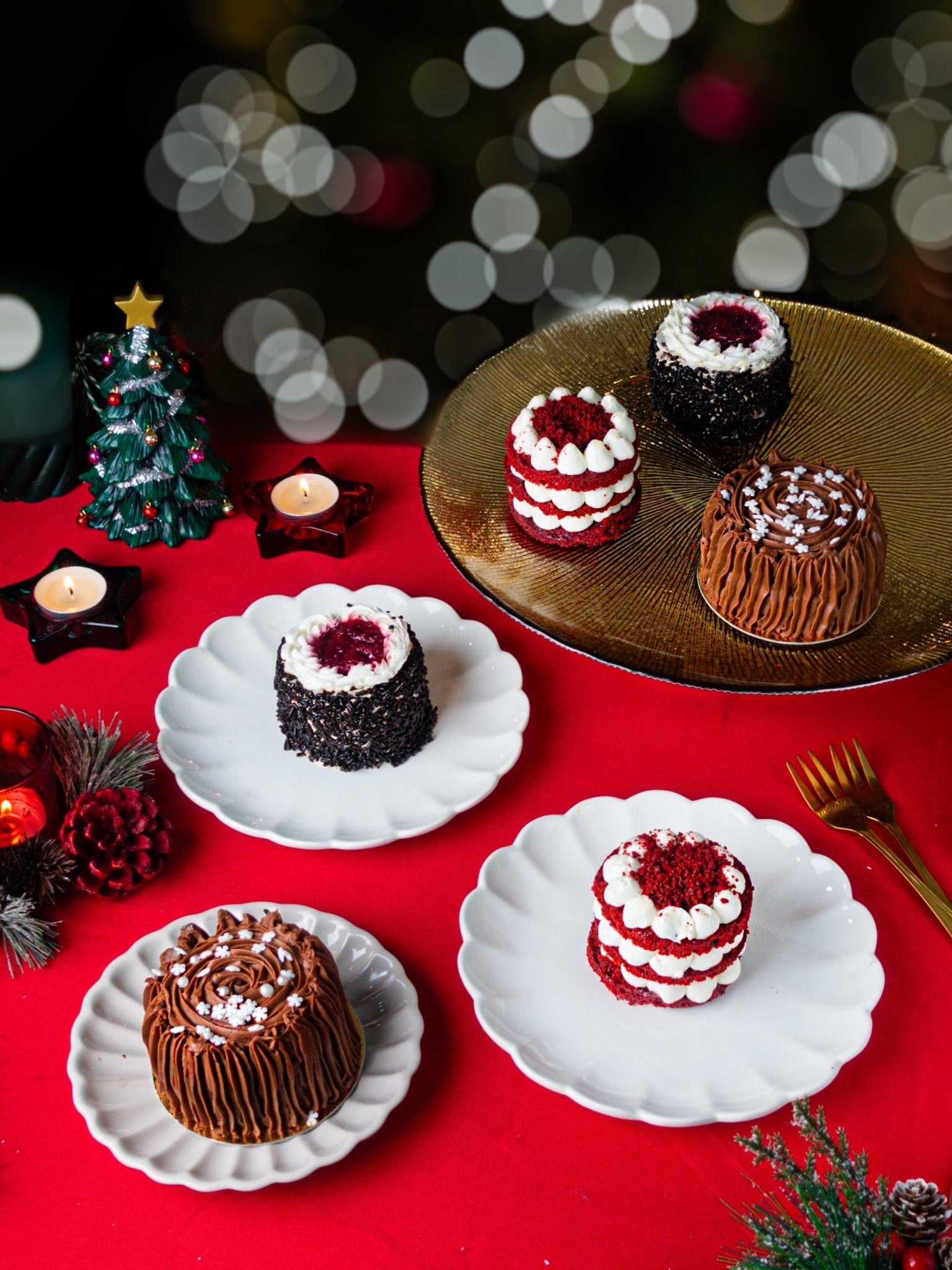 Christmas Mini Cake Box – Patisserie Valerie