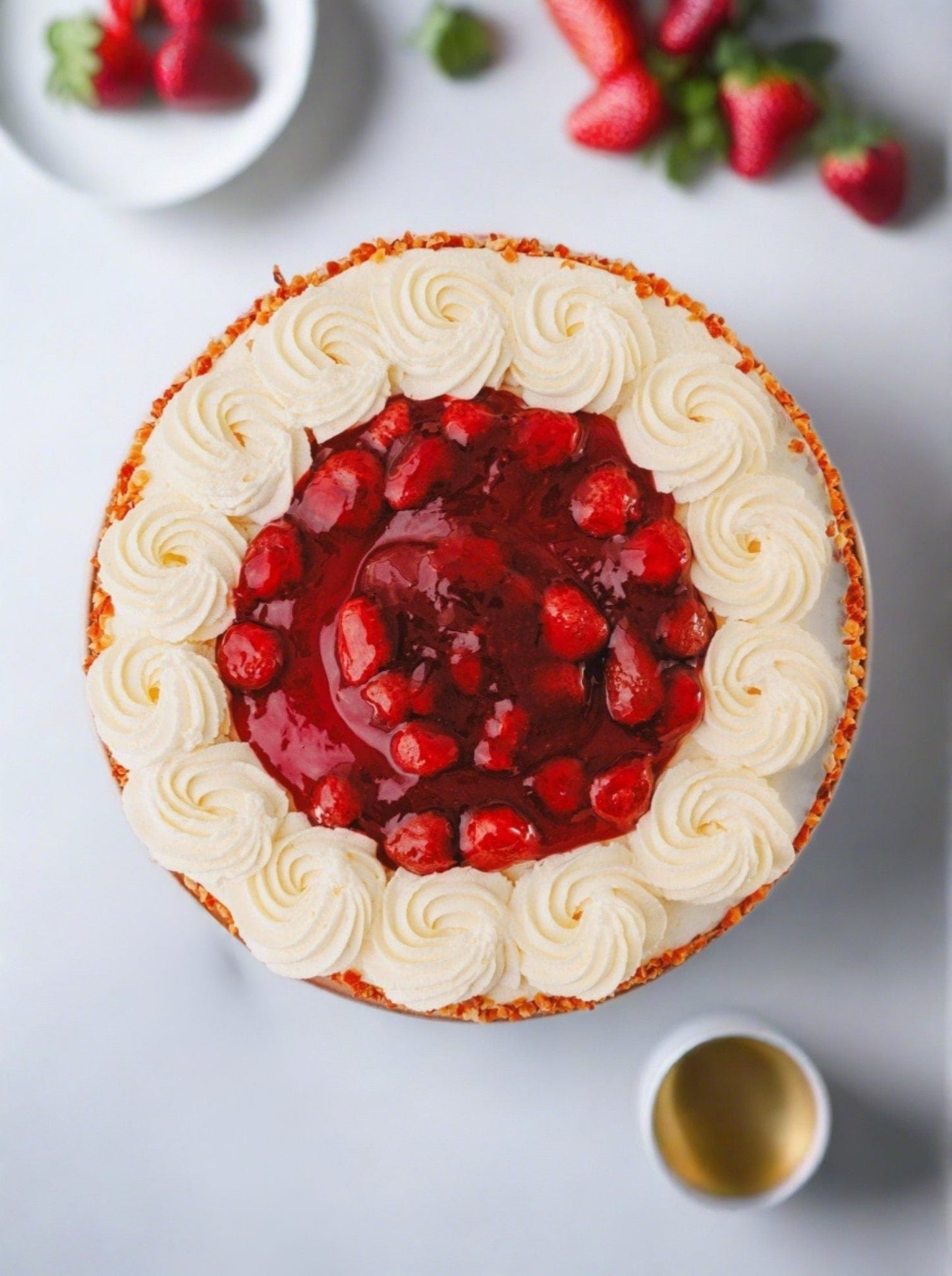 Strawberry Cakes - Next Day Delivery | Patisserie Valerie